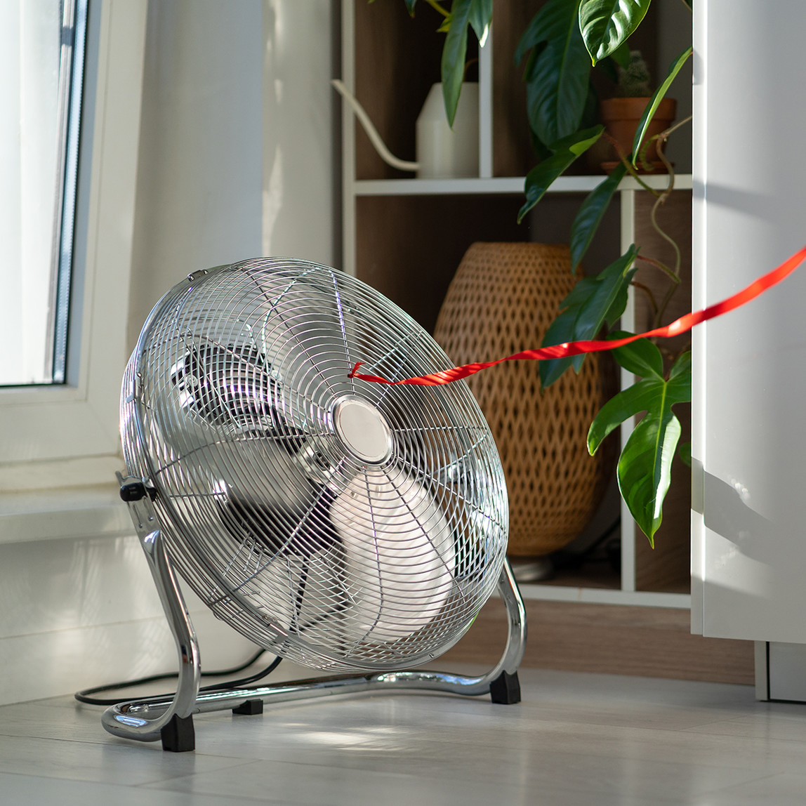 Dlc FE45 Yer Vantilatörü Krom 130 Watt - Bauhaus